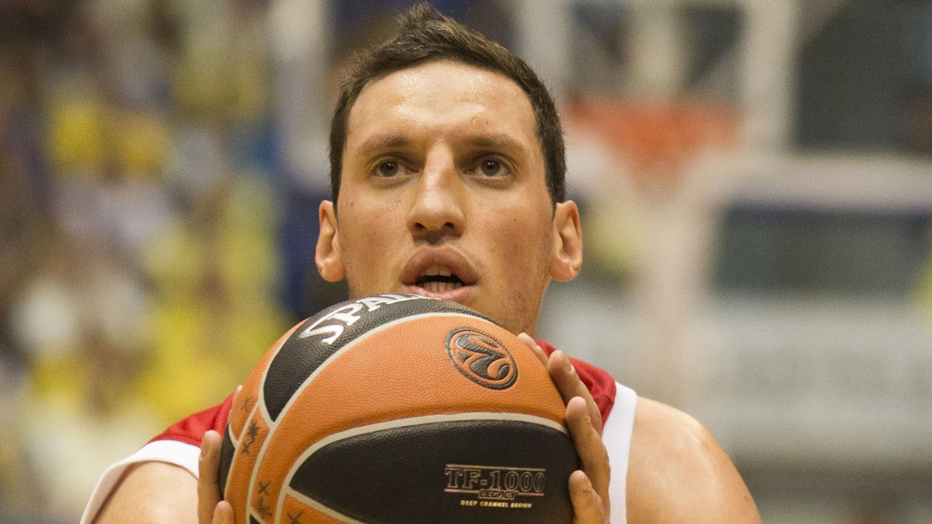 Le Serbe Ivan Radenovic signe au Spirou Charleroi - RTBF Actus