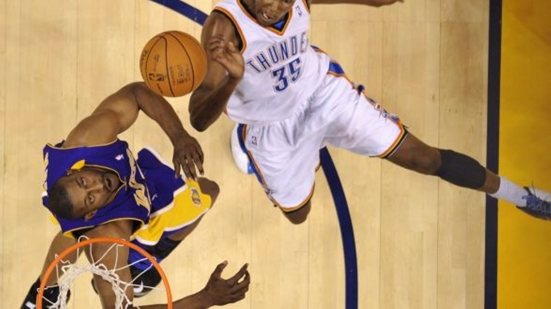 Mbenga rejoint les New Orleans Hornets - RTBF Actus