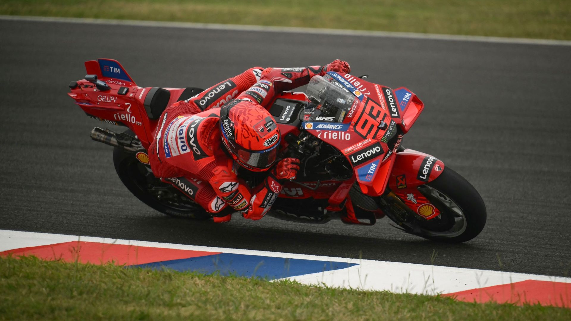 MotoGP Thaïlande : Marc Marquez remporte la course sprint devant son ...