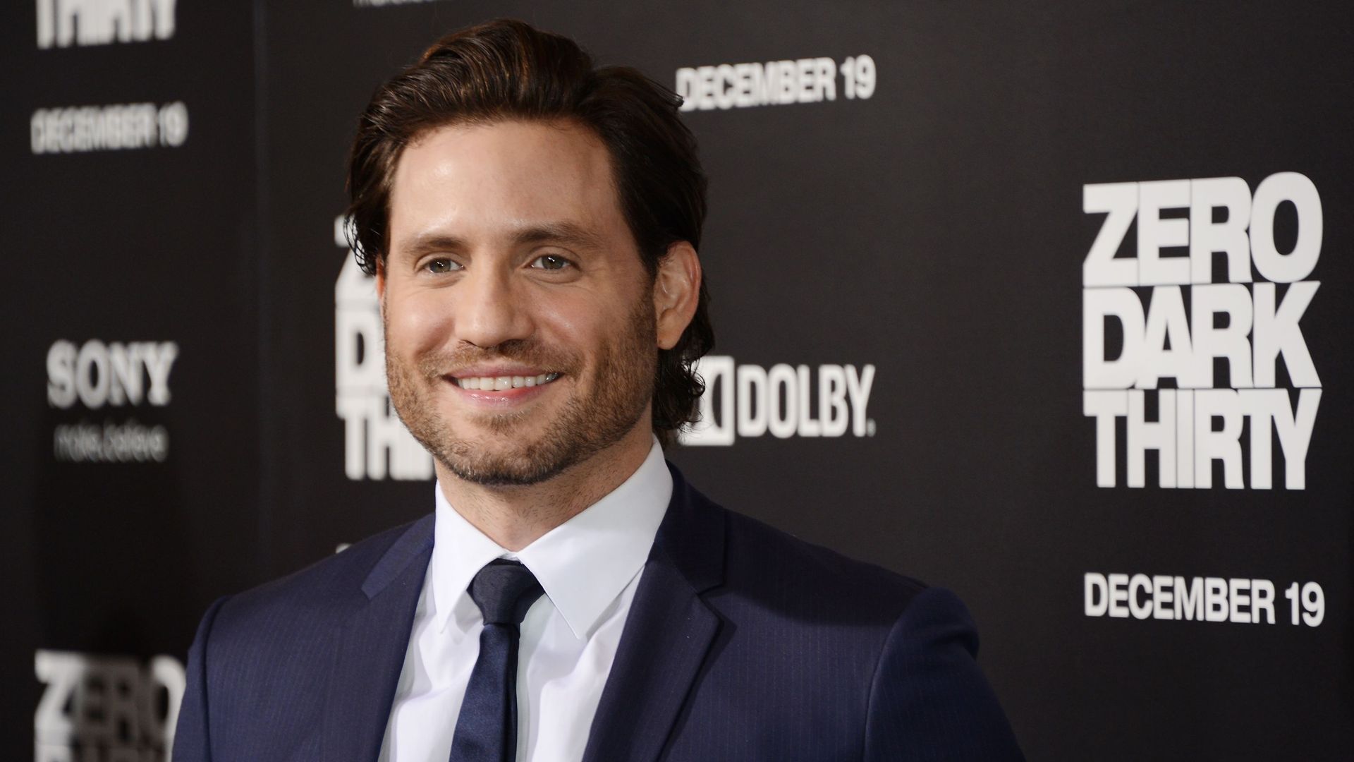 Edgar Ramirez marié à Jennifer Lawrence dans 'Joy' - RTBF Actus