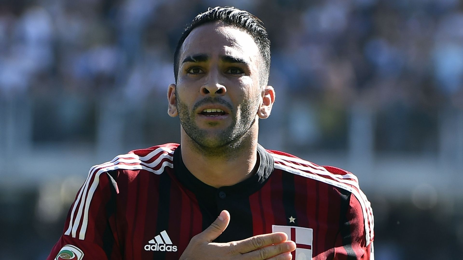 Séville a un accord avec l'AC Milan pour Adil Rami - RTBF Actus
