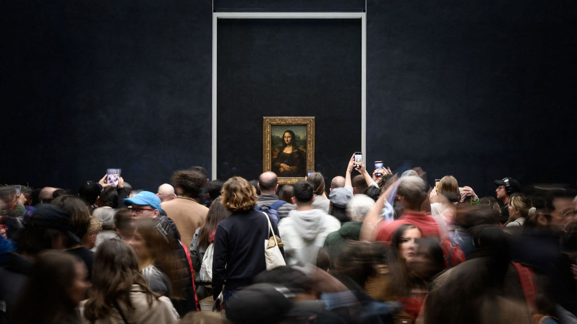 La Joconde va-t-elle définitivement quitter le Louvre ? - RTBF Actus