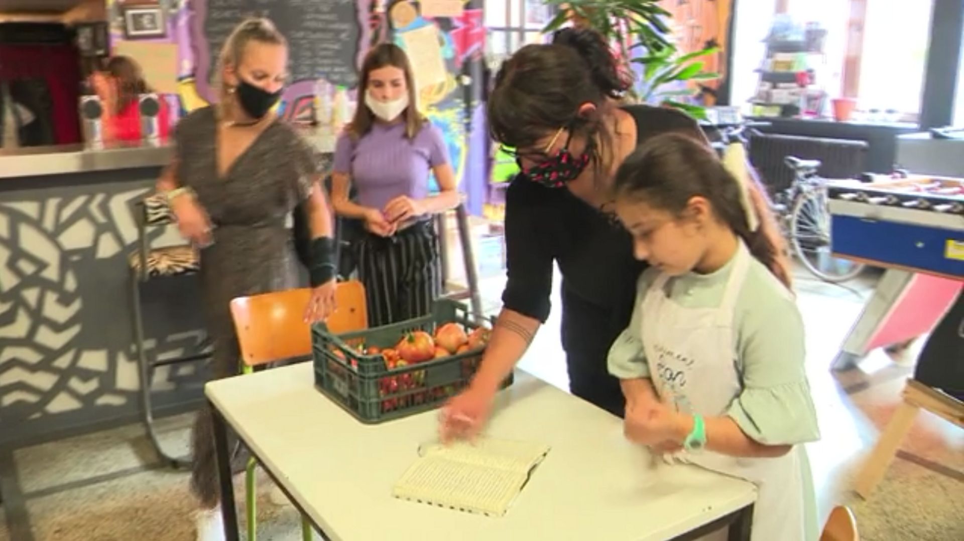 'Les Maisons de Jeunes, un repaire de voyous ? Démontons ces clichés ...