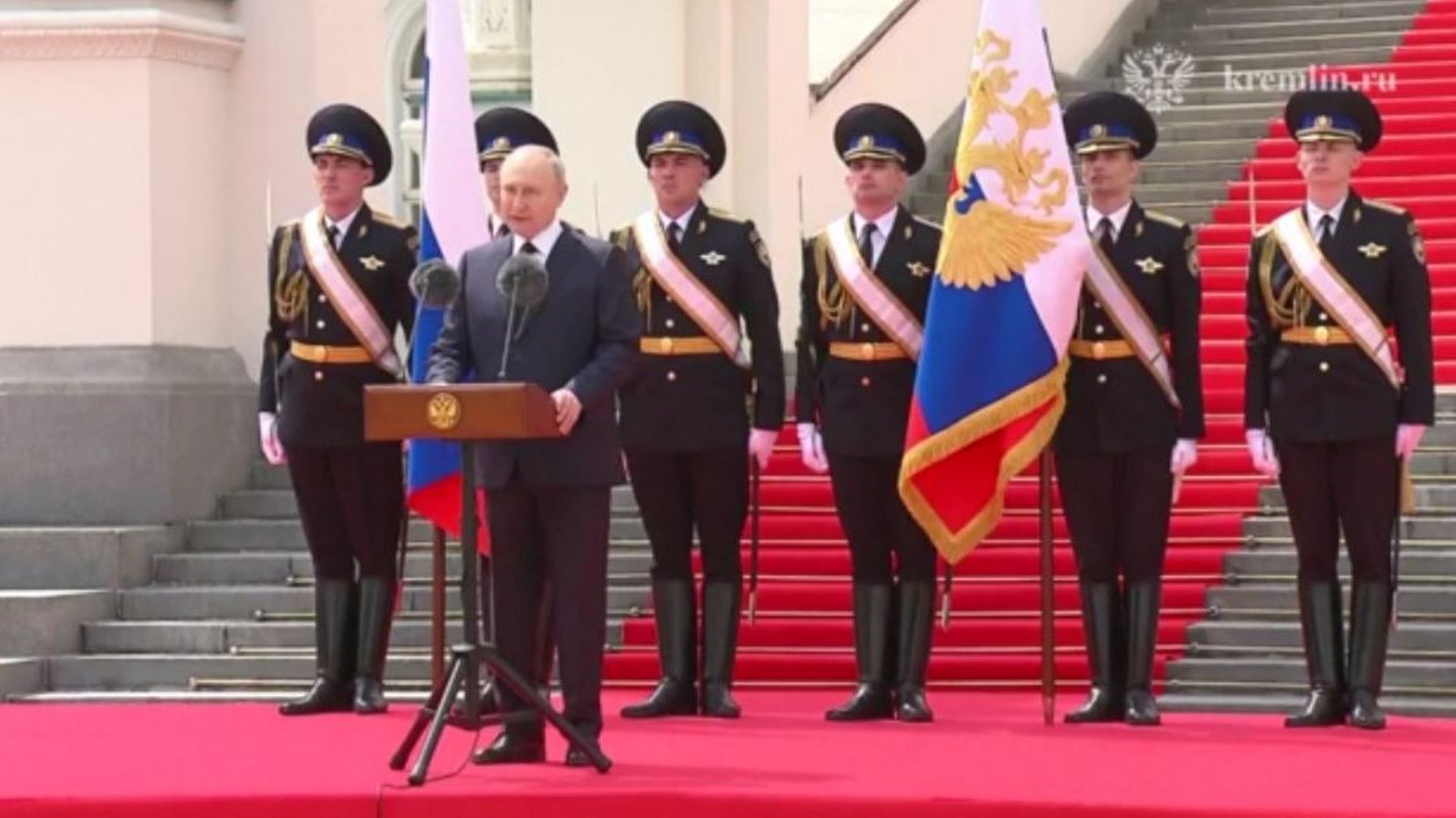 Rébellion du groupe Wagner : Vladimir Poutine remercie les militaires ...