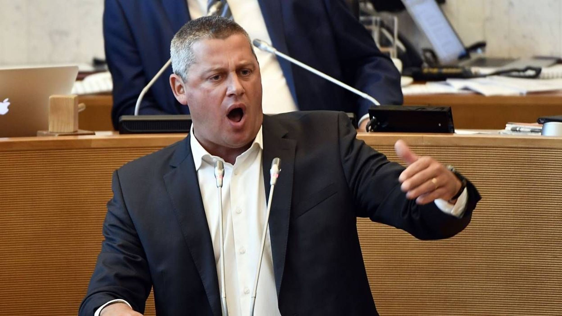 Récupérations de créances de l'intercommunale Vivalia: le cdH Dimitri ...