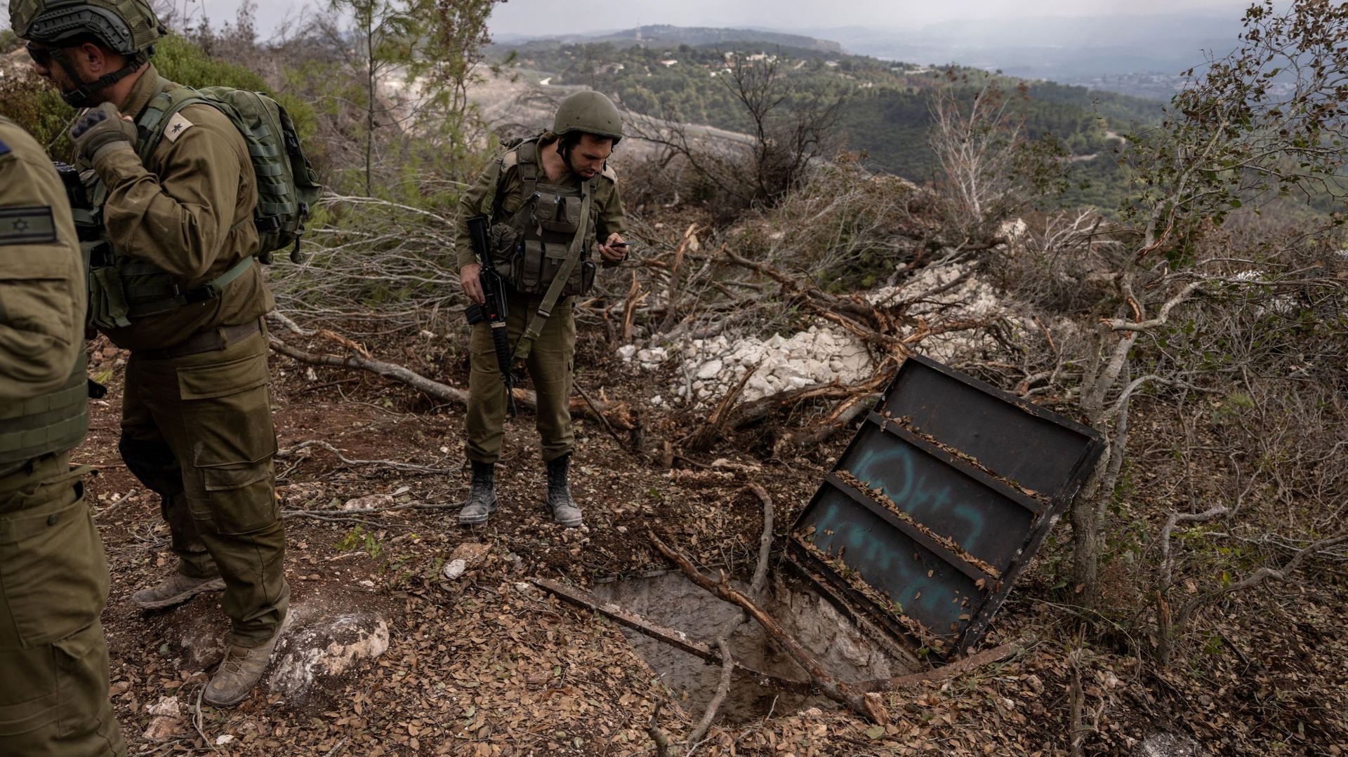 Pideo bokep indonesia leggy and uninhibited on top as