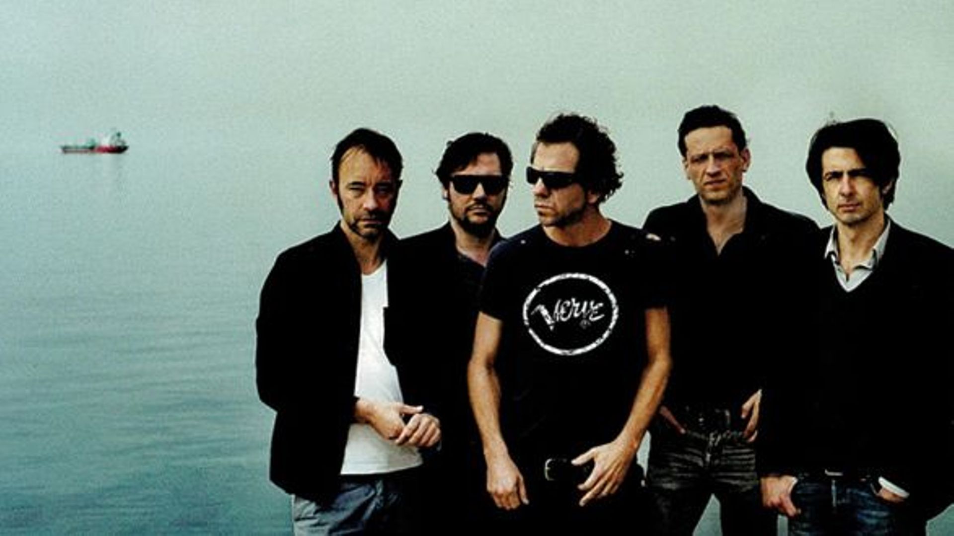 Regardez un concert de dEUS en direct ce vendredi 15 - RTBF Actus