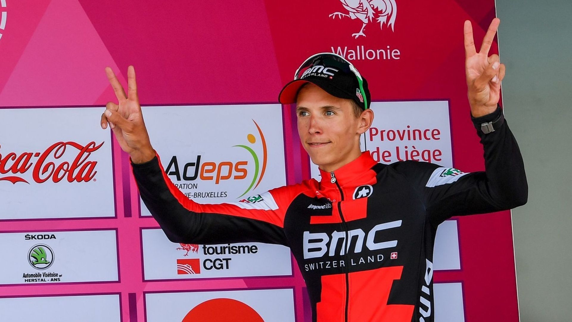 Dylan Teuns aux anges après sa première victoire en WorldTour - RTBF Actus