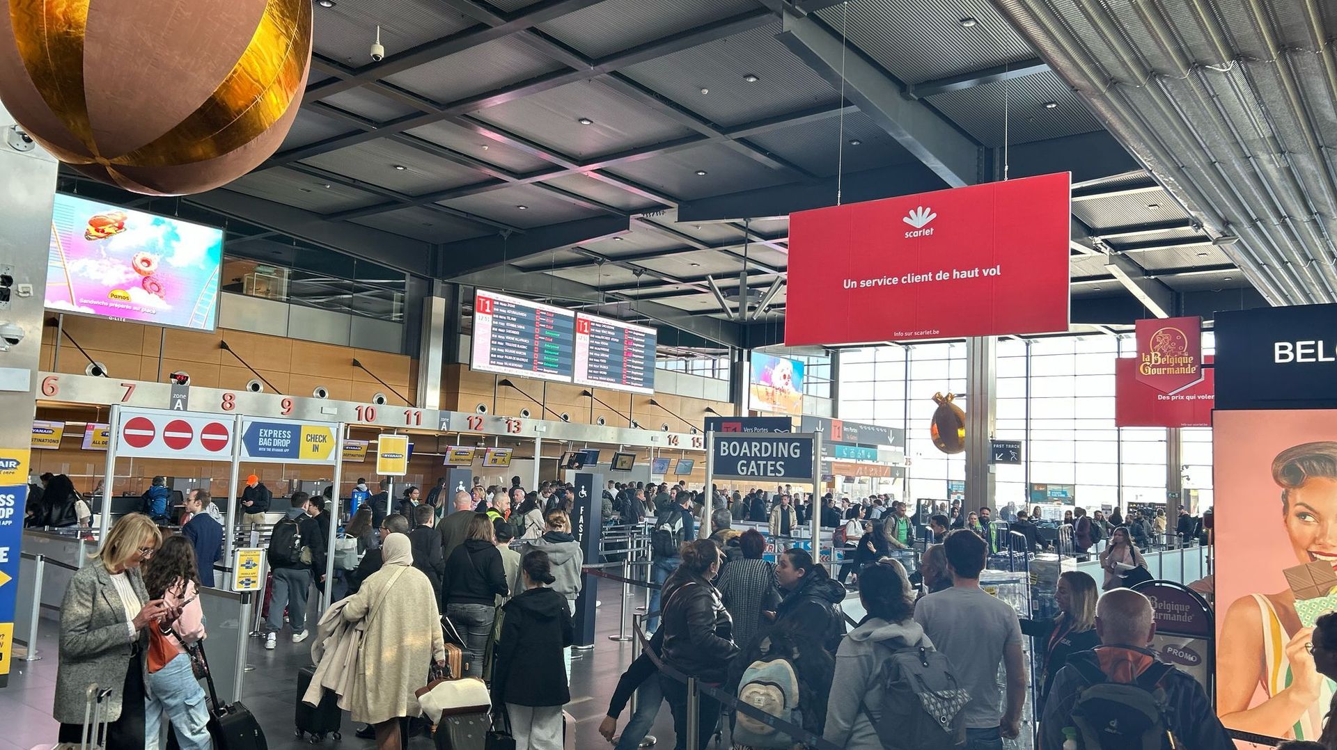 Incident à l'aéroport de Charleroi : le trafic a repris après une ...