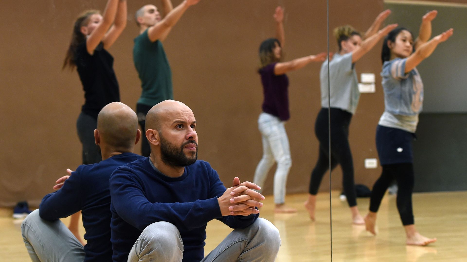 Mourad Merzouki, le hip hop version danseur étoile - RTBF Actus
