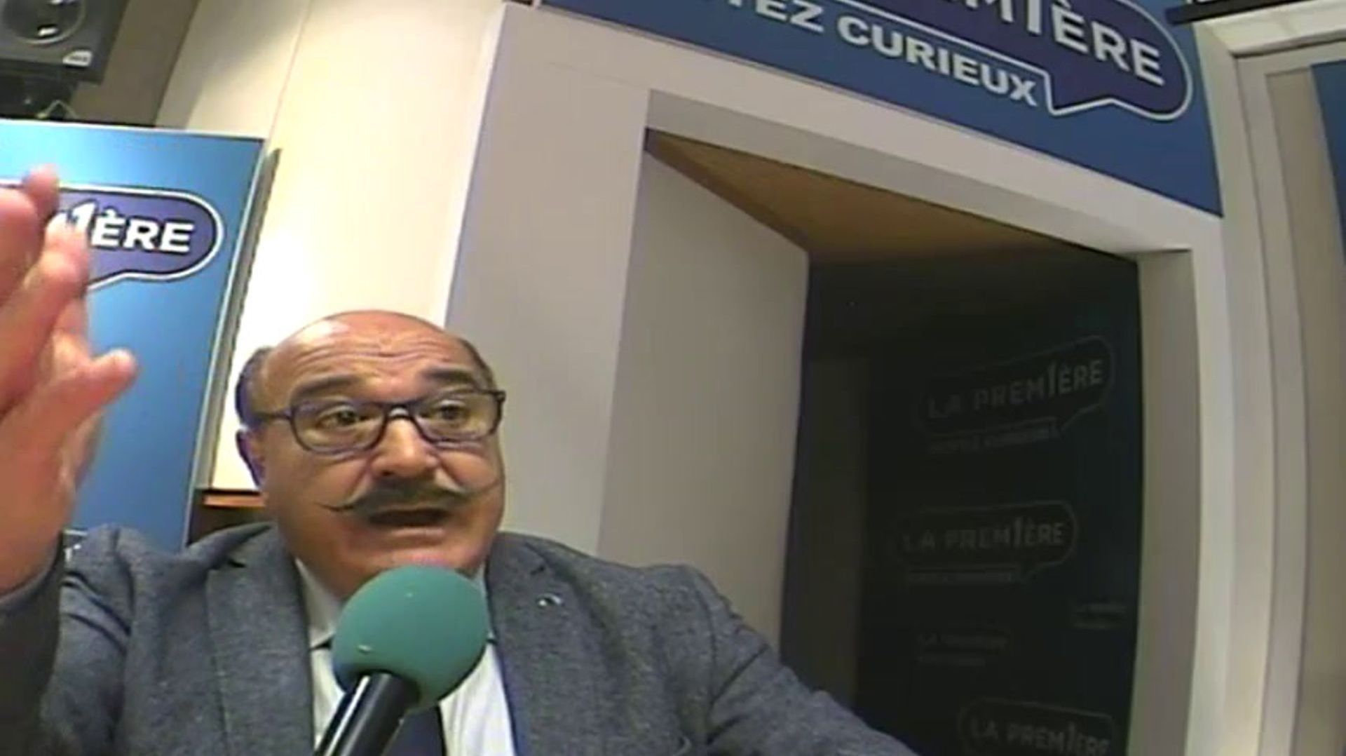 Samuele FURFARI, prof. de géopolitique de l'énergie à l'ULB - RTBF Actus