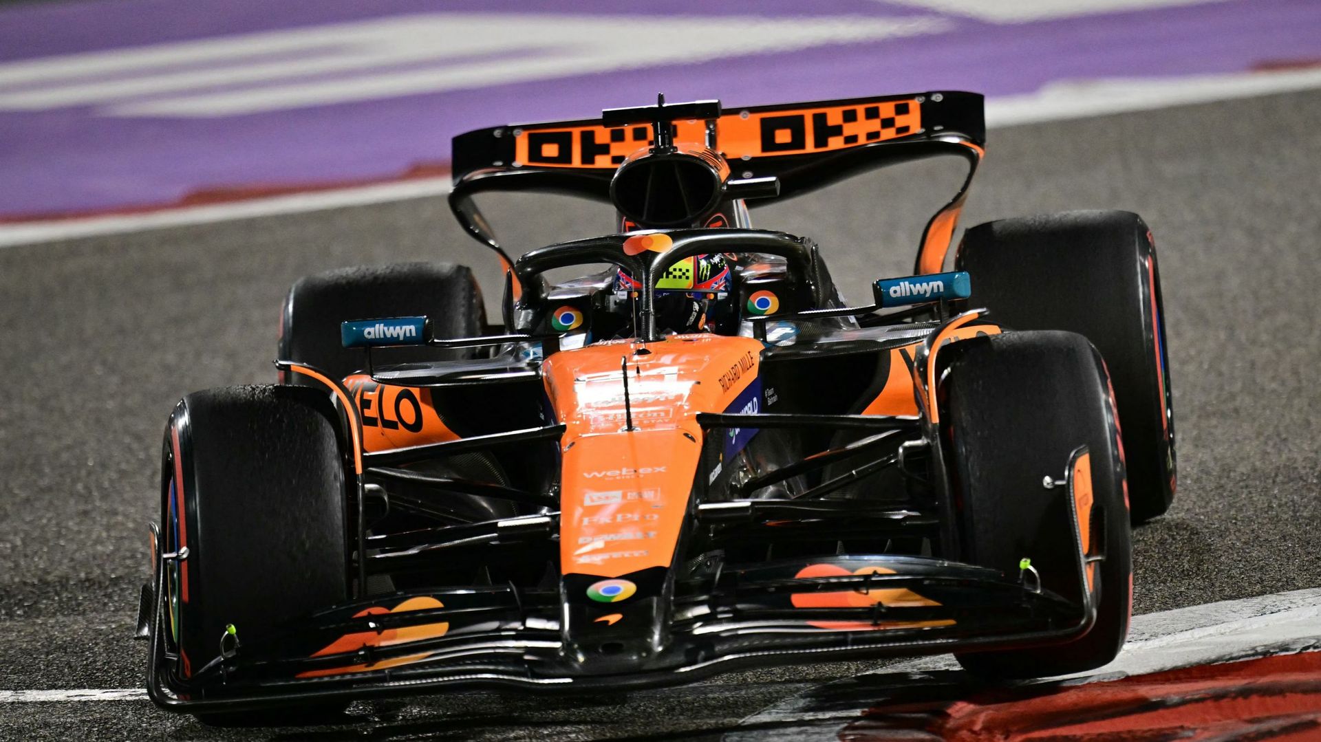 F1 Bahreïn : Piastri s'impose devant Russell et Norris, Verstappen 6e - RTBF Actus