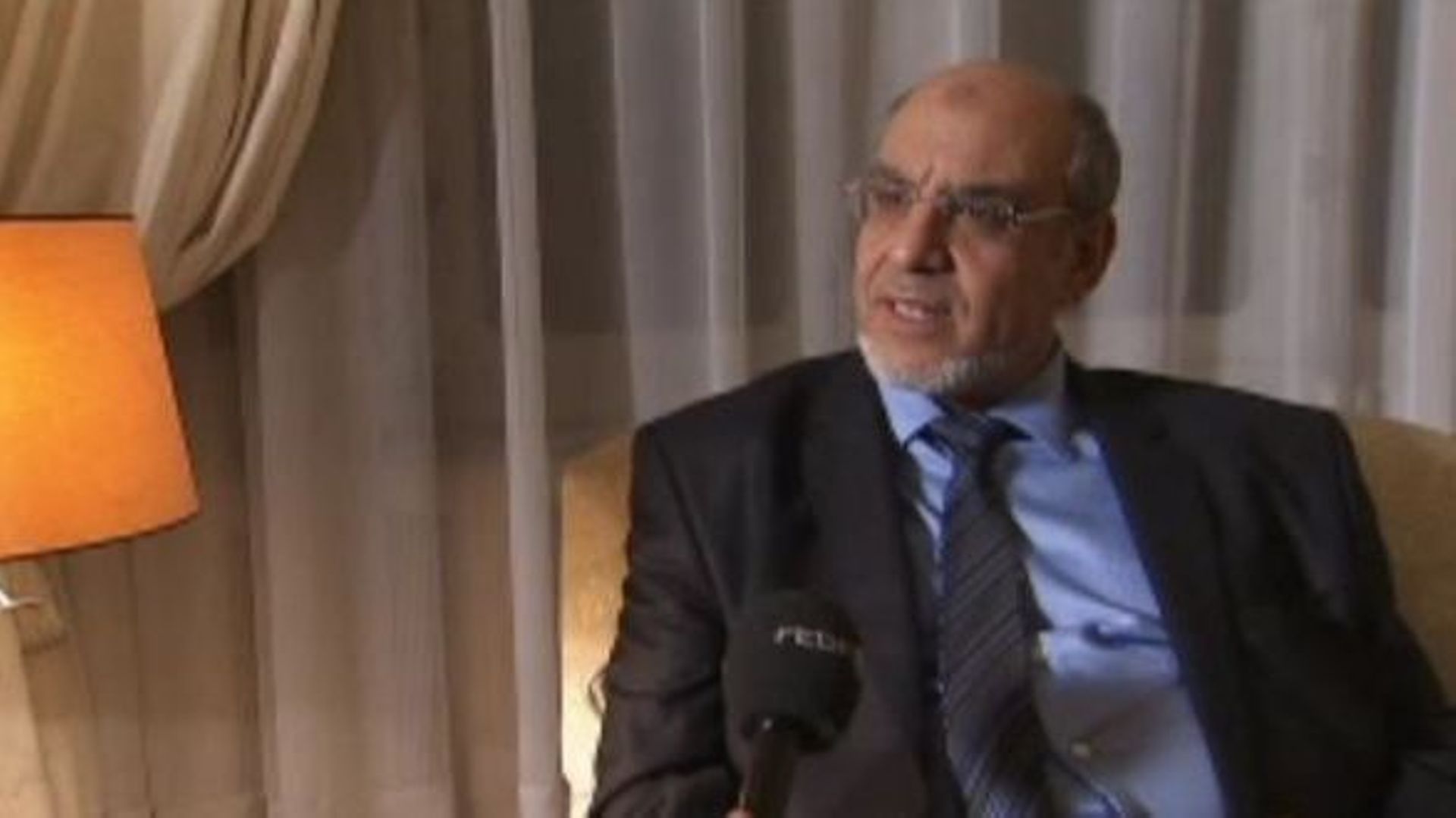 Hamadi Jebali: 'C'est un cauchemar de vivre la violence' en Tunisie ...