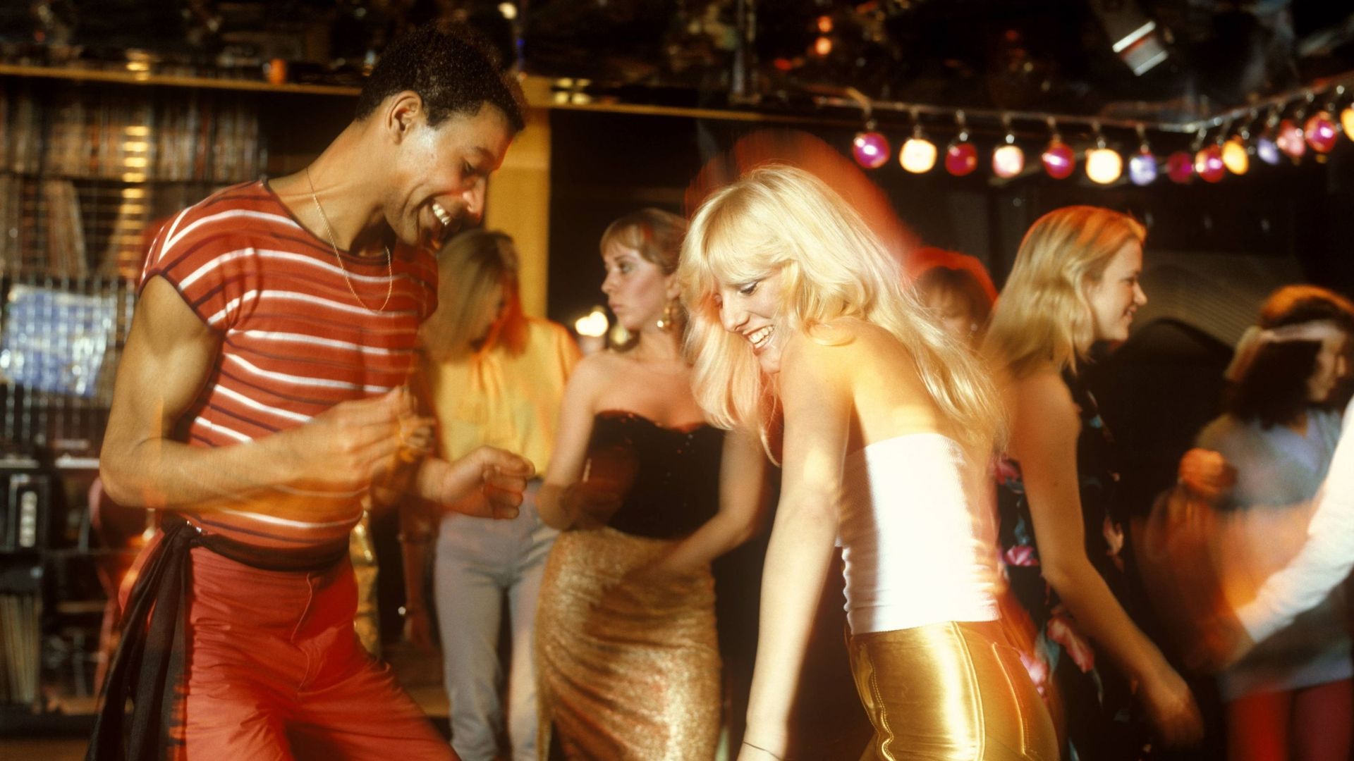 Qui est Jigitz ? Le producteur électro de Los Angeles qui enflamme les ...