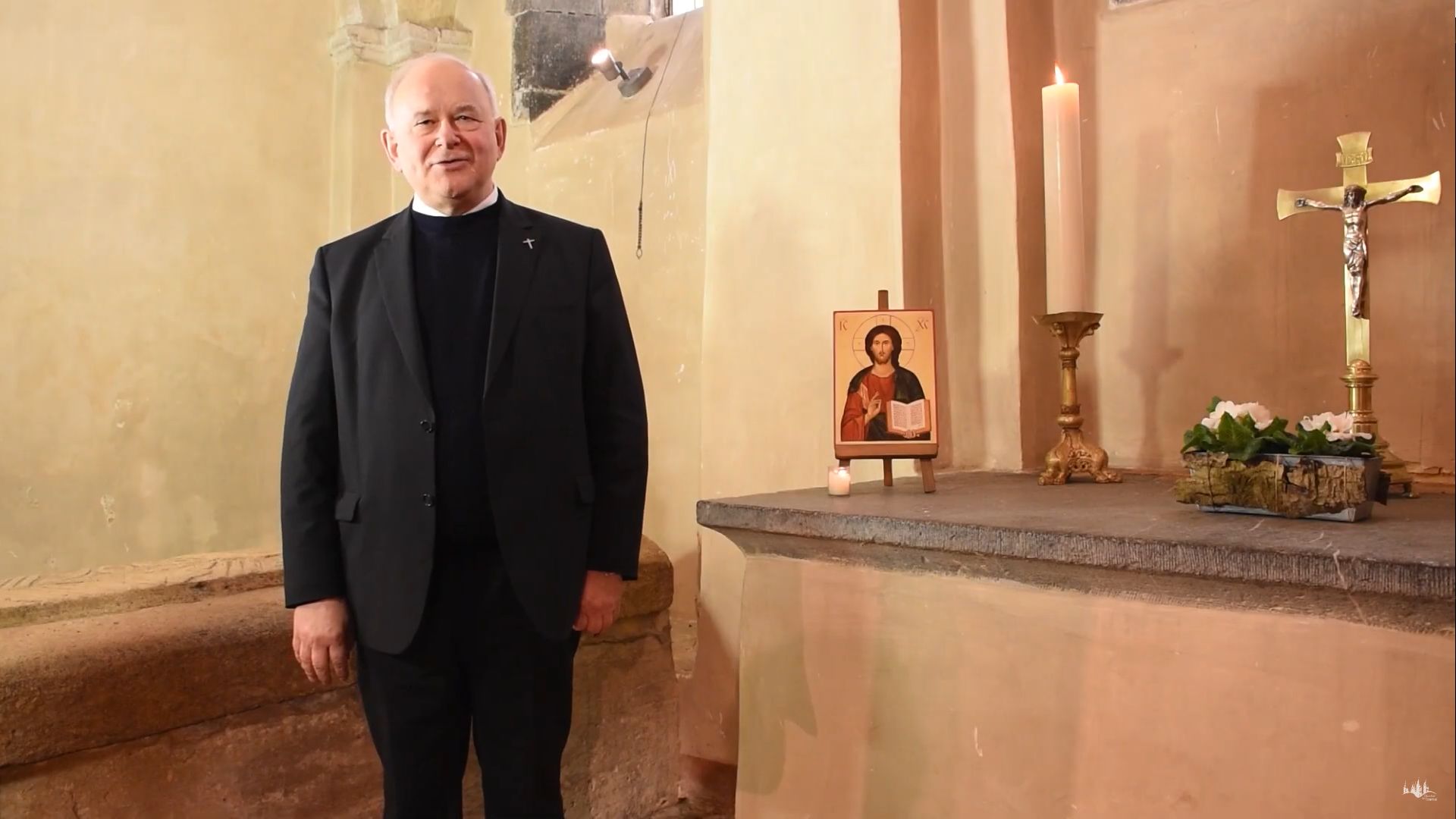 Femmes diacres et hommes mariés prêtres : une idée qui étonne ou réjouit les membres du clergé ...