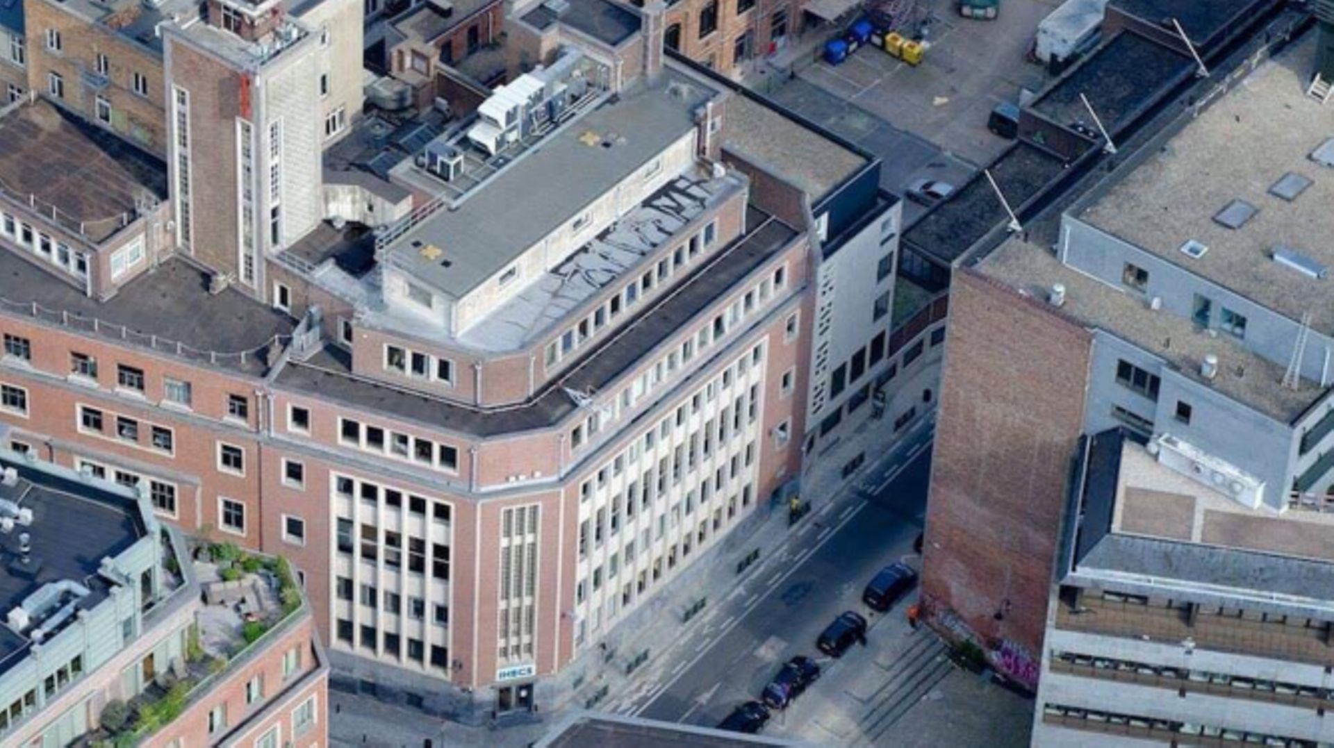 Quand les escrocs ouvrent votre boîte mail et trafiquent vos factures ...