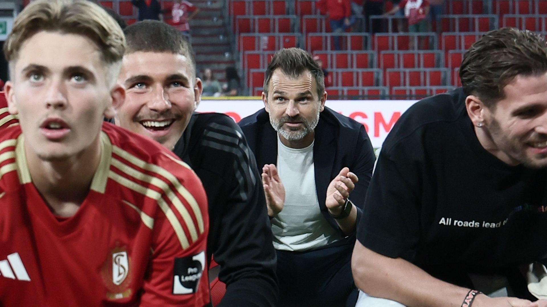Ivan Leko se réjouit du début de saison du Standard : 'Huit points et ...