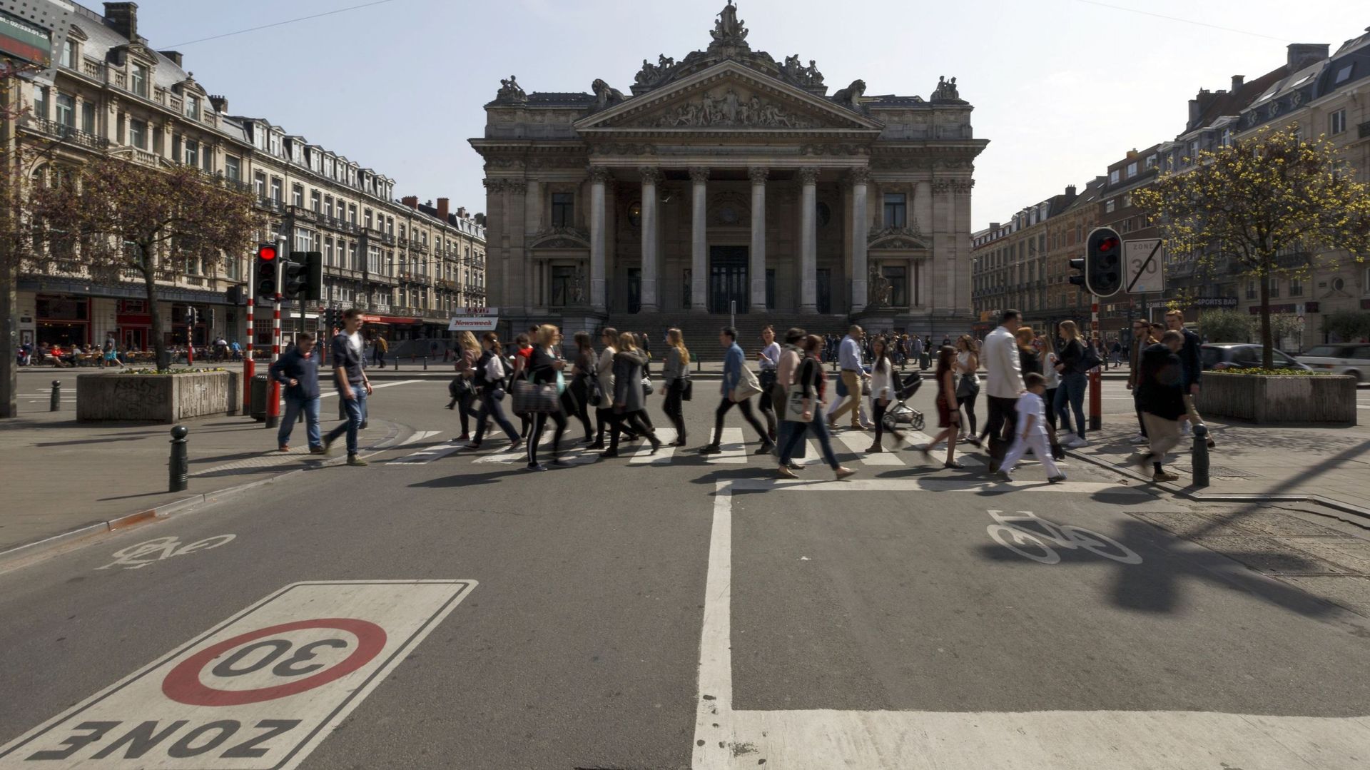 Bruxelles: l'espace artistique de la station Bourse s'appellera ...