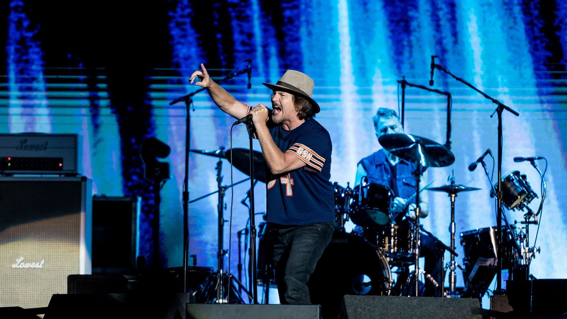 Eddie Vedder de Pearl Jam chante une cover pour la série 'The Bear ...