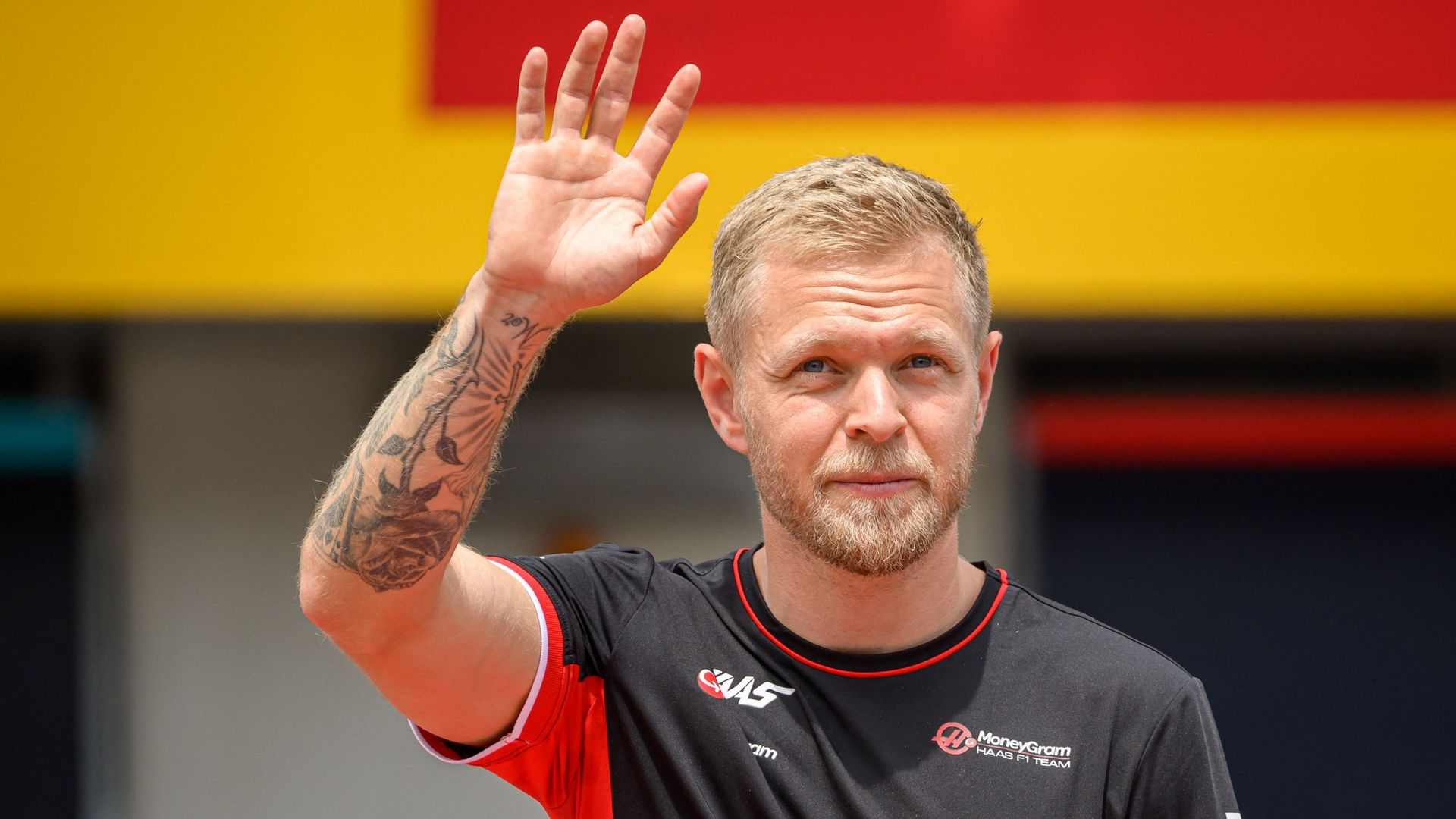 Une première en F1 : Laura Müller (Haas) devient la première femme ...