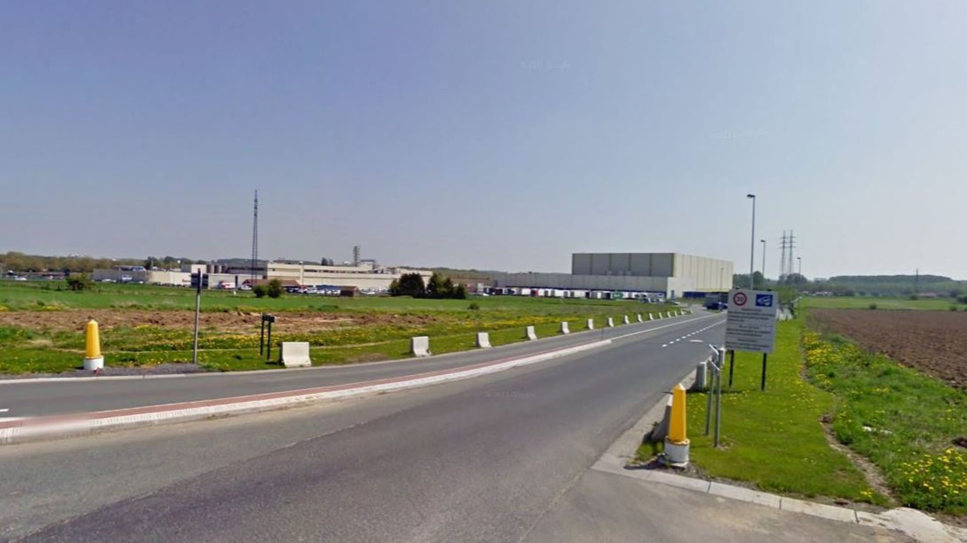 67 emplois menacés chez Baxter à Lessines - RTBF Actus