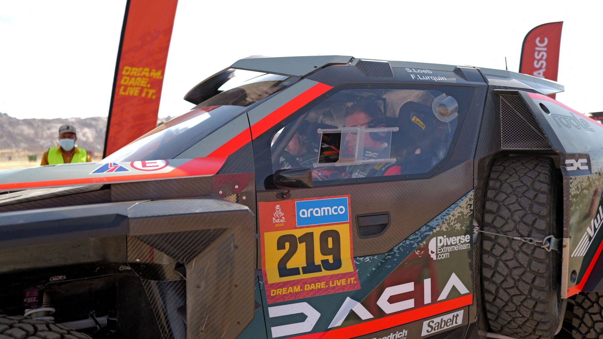 Jacky Ickx, une découverte heureuse de l’Afrique et du Paris-Dakar ...