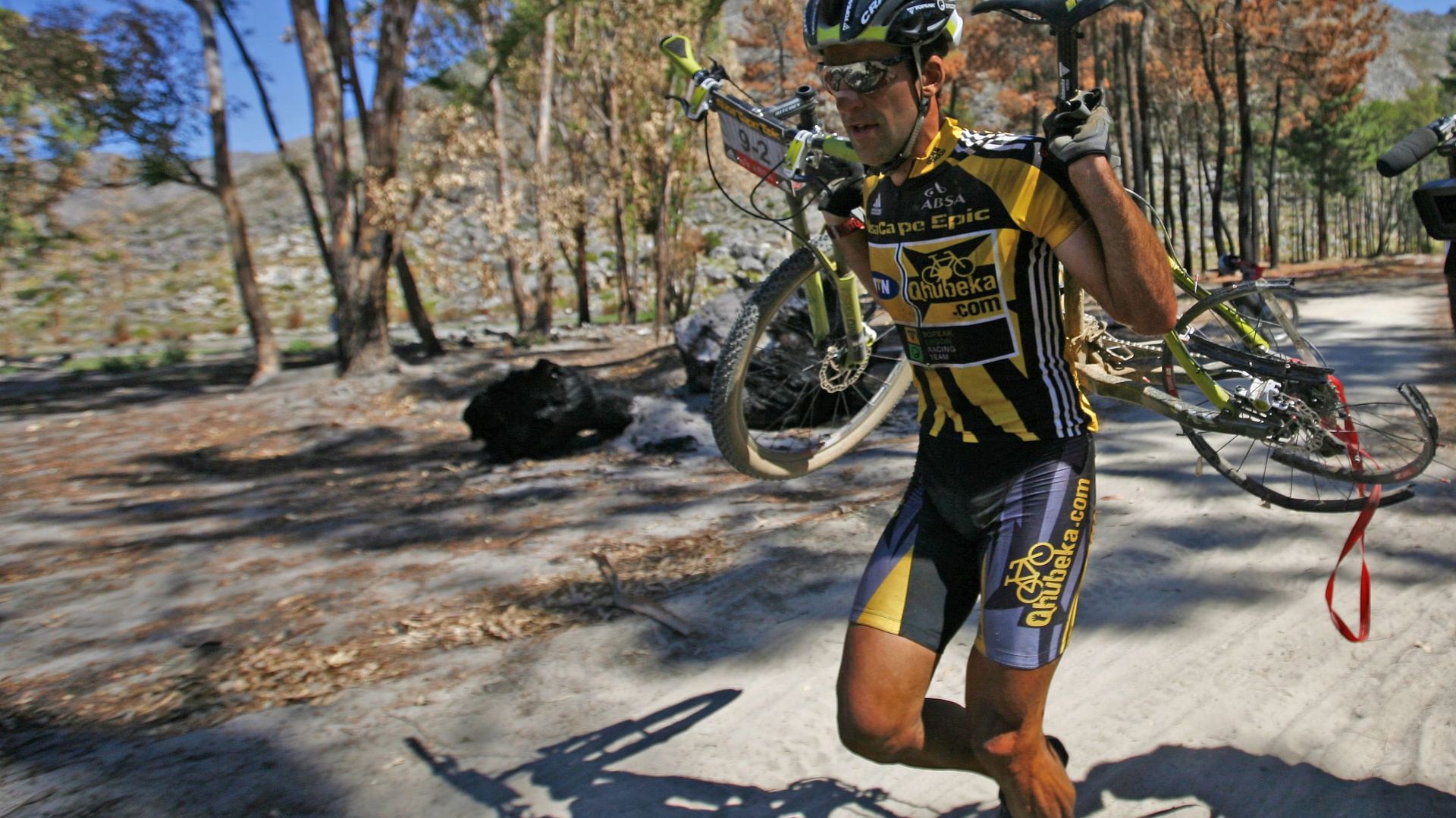 L'Autrichien Lakata champion du monde de marathon de Mountainbike ...