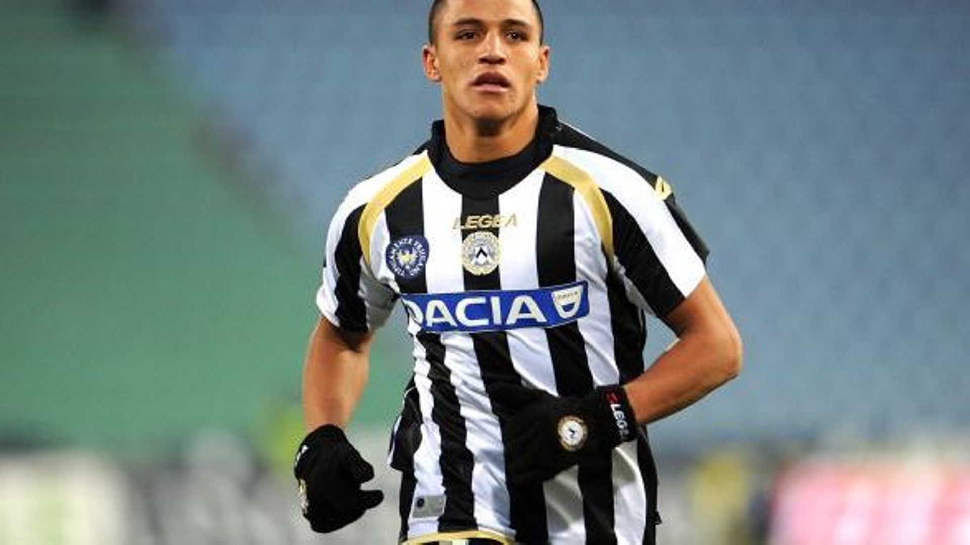 Le Barça se penche sur le cas Sanchez - RTBF Actus