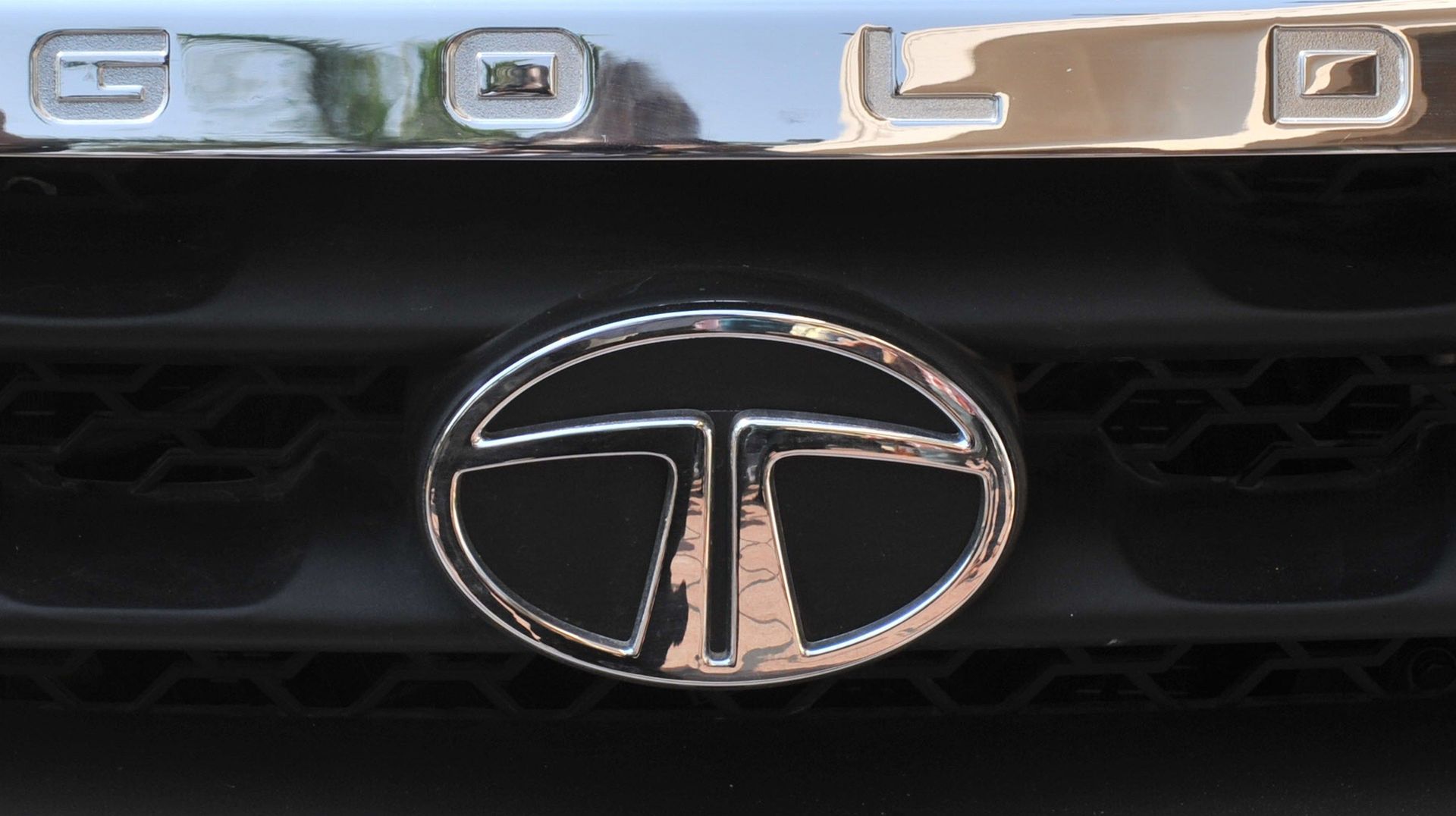 Jaguar fait grimper les bénéfices de TaTa Motors: 71% - RTBF Actus