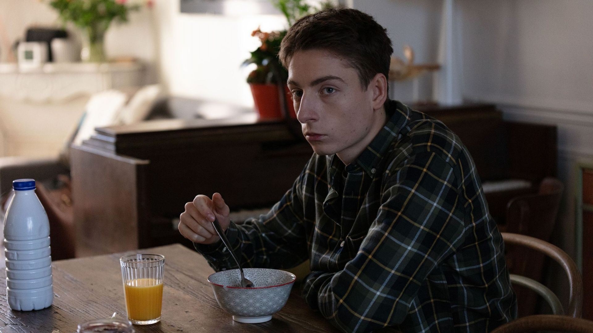 'L’école de la vie': découvrez les deux derniers épisodes de la saison ...