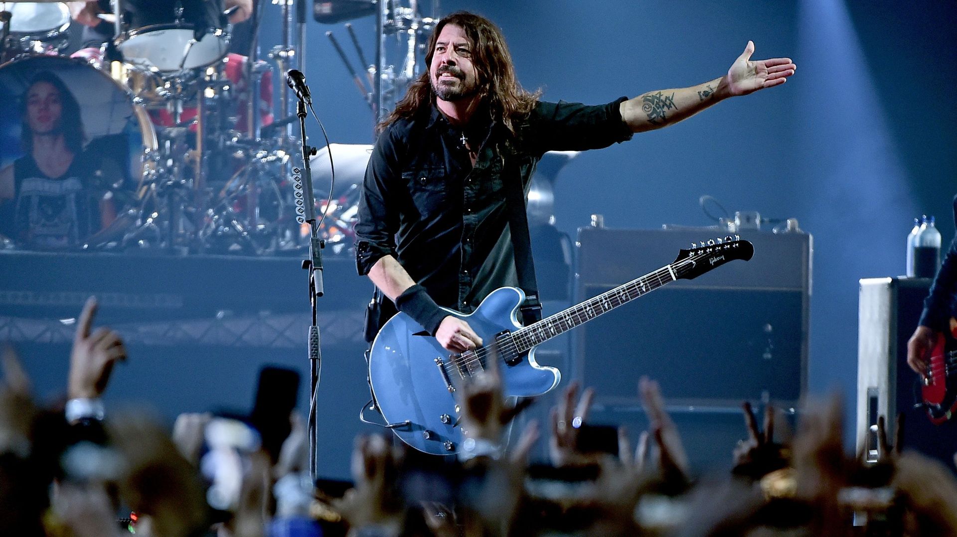Dave Grohl : 'tous les groupes ont commencé avec un van' - RTBF Actus