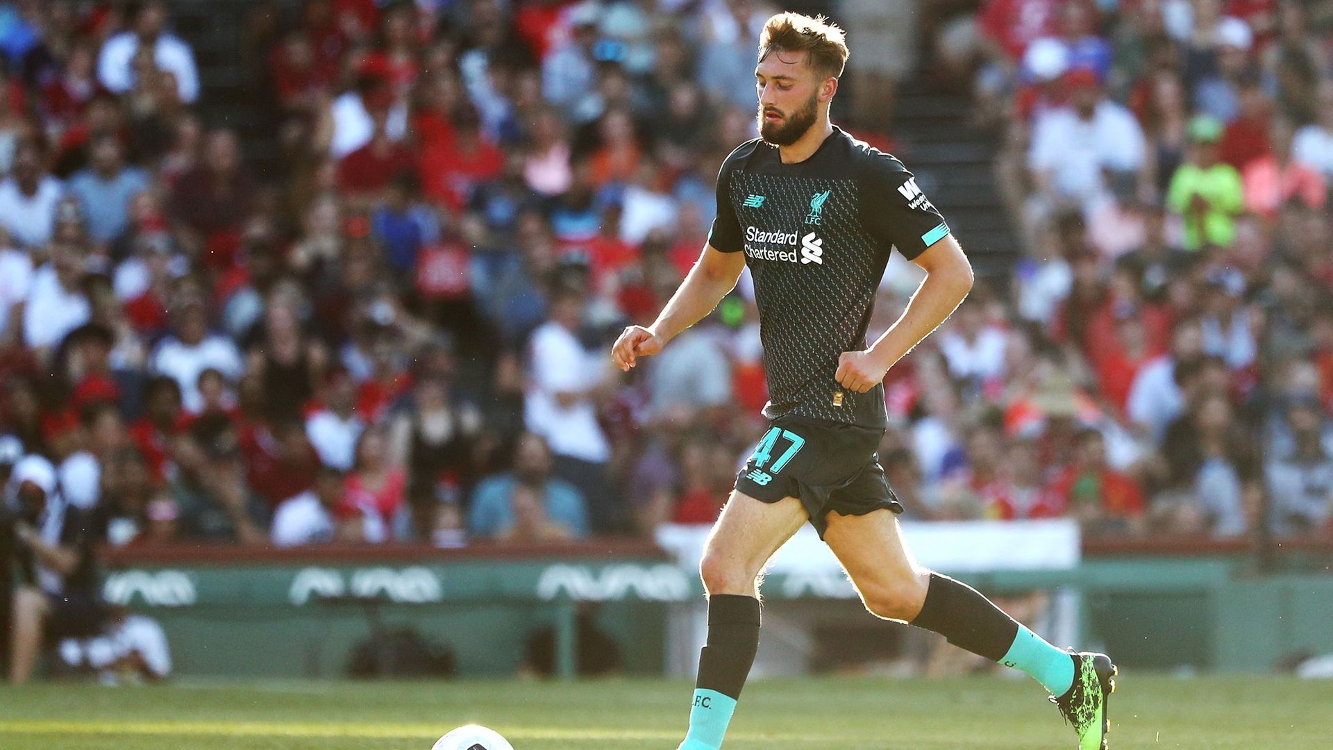 Nathaniel Phillips, prêté à Stuttgart, rappelé à Liverpool - RTBF Actus