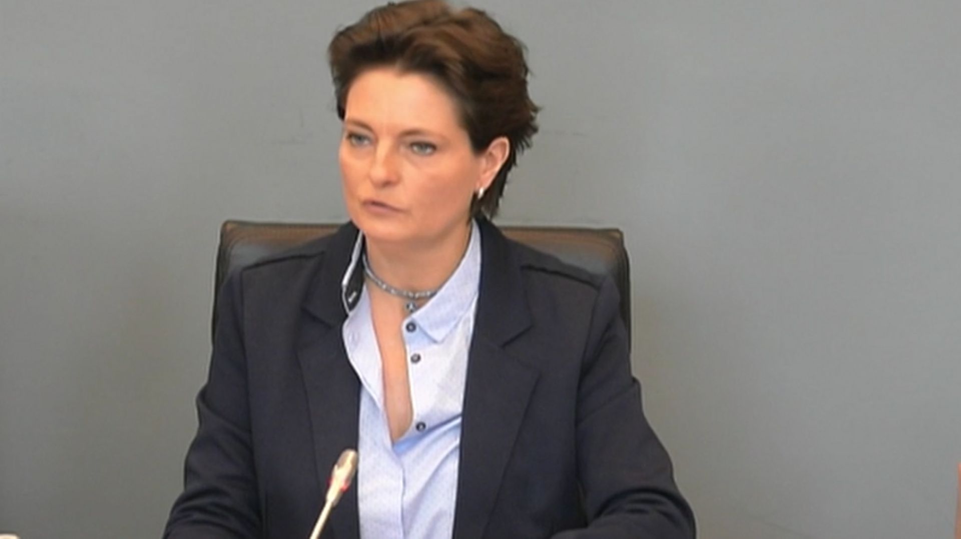 Commission Publifin: des administrateurs qui esquivent, regrettent ou ...