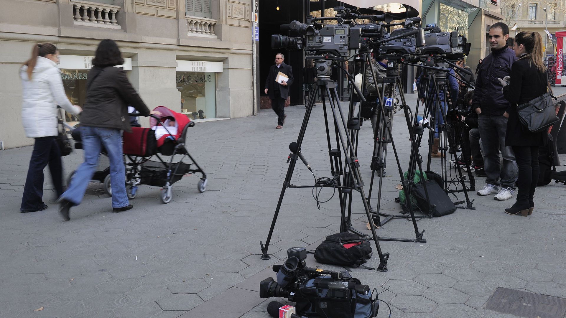 Espagne: une télé fermée pour coupe budgétaire, 1700 licenciements ...