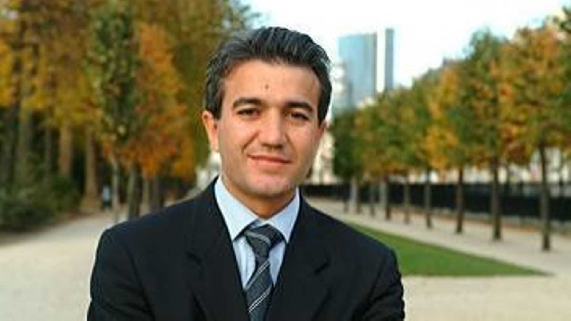 Emir Kir est l'invité de Matin Première - RTBF Actus