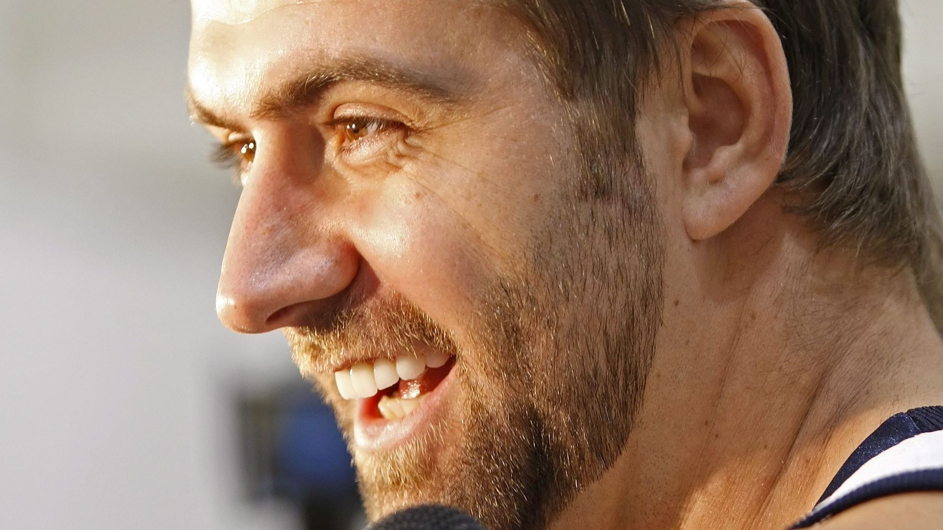 Les Nets engagent Mehmet Okur - RTBF Actus