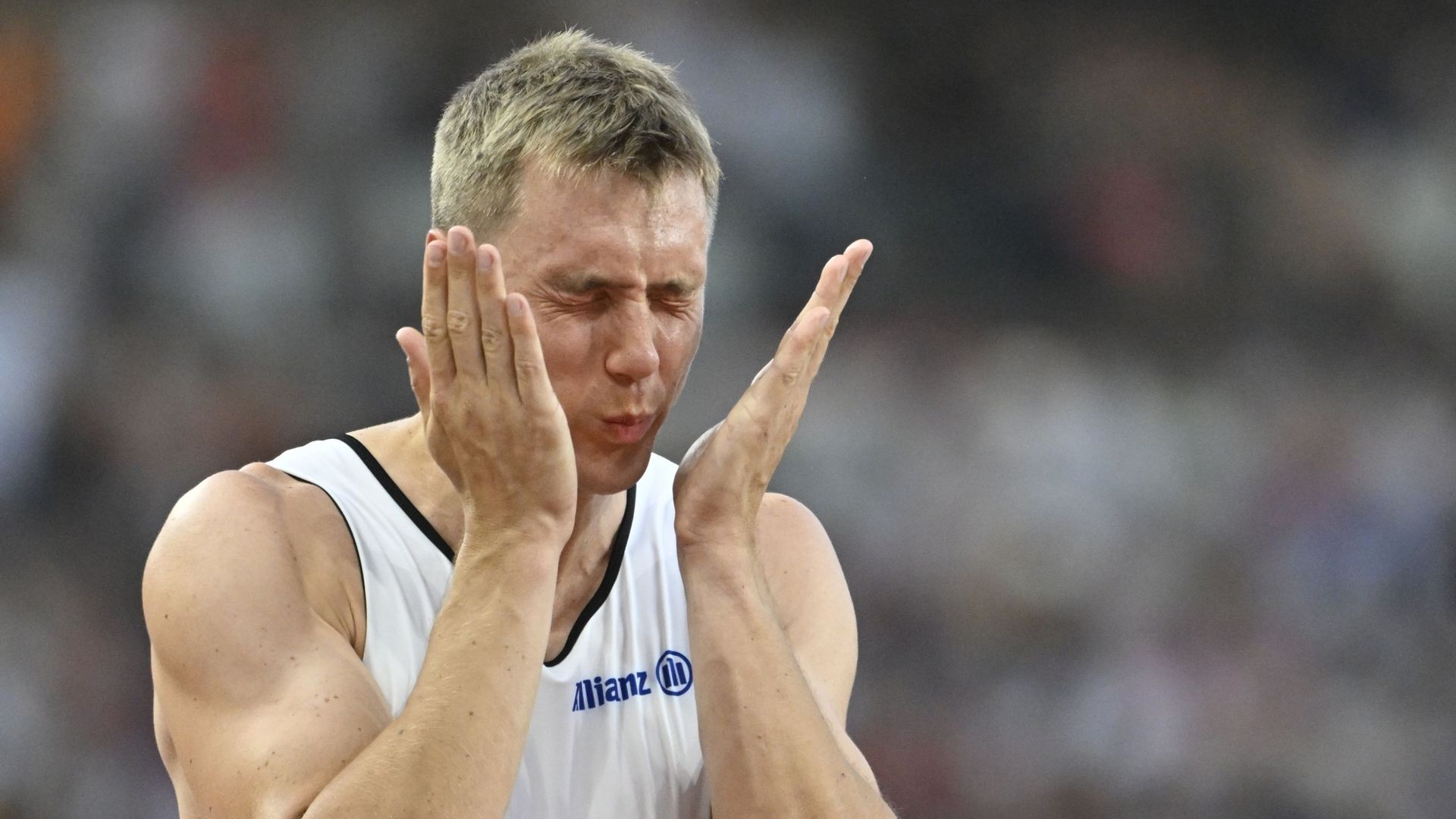 Julien Watrin souffre d’un cancer des testicules et doit mettre sa ...