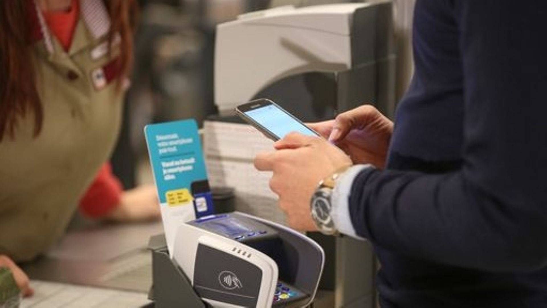Les cartes Maestro deviennent Mastercard débit : comment s’y retrouver ...