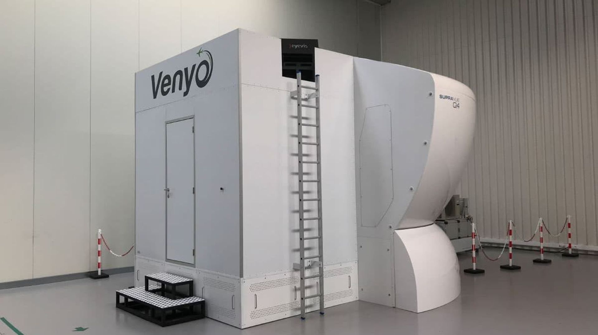 Gosselies : une société ayant mis au point un simulateur de vol échappe ...