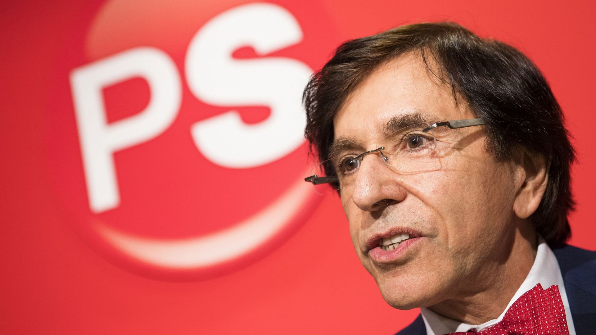 Paul Magnette: 'Quand le cdH parle de bonne gouvernance, j'ai un profond rire intérieur' - RTBF ...