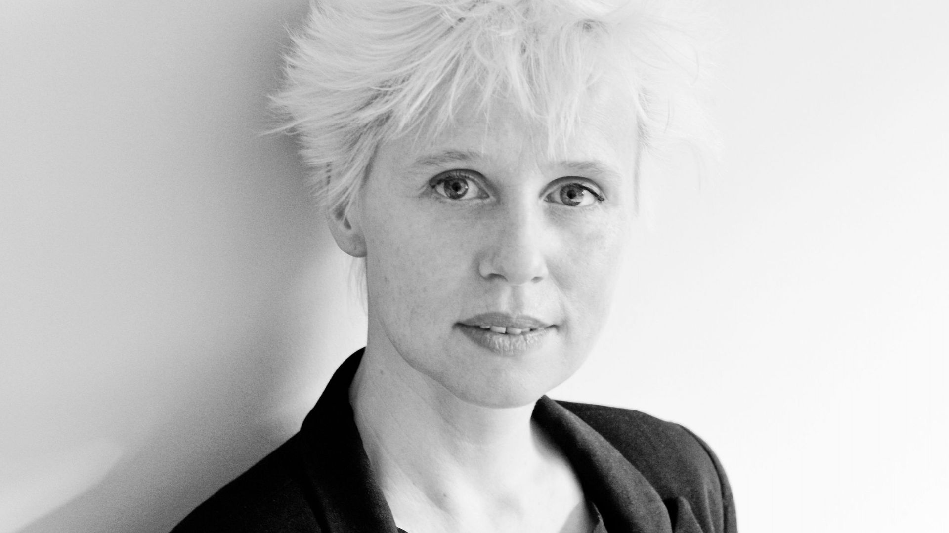 Découvrez Isabelle Wéry au micro d'Elodie de Sélys ! - RTBF Actus