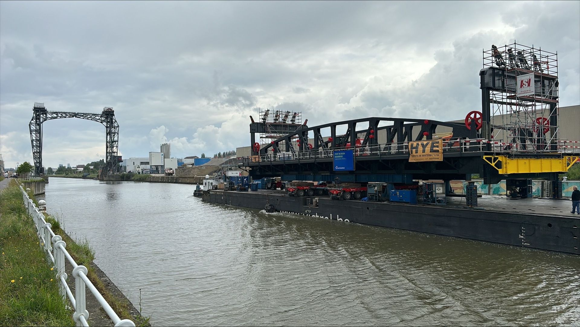 Le nouveau pont de Buda est arrivé à Bruxelles… mais il faudra attendre ...