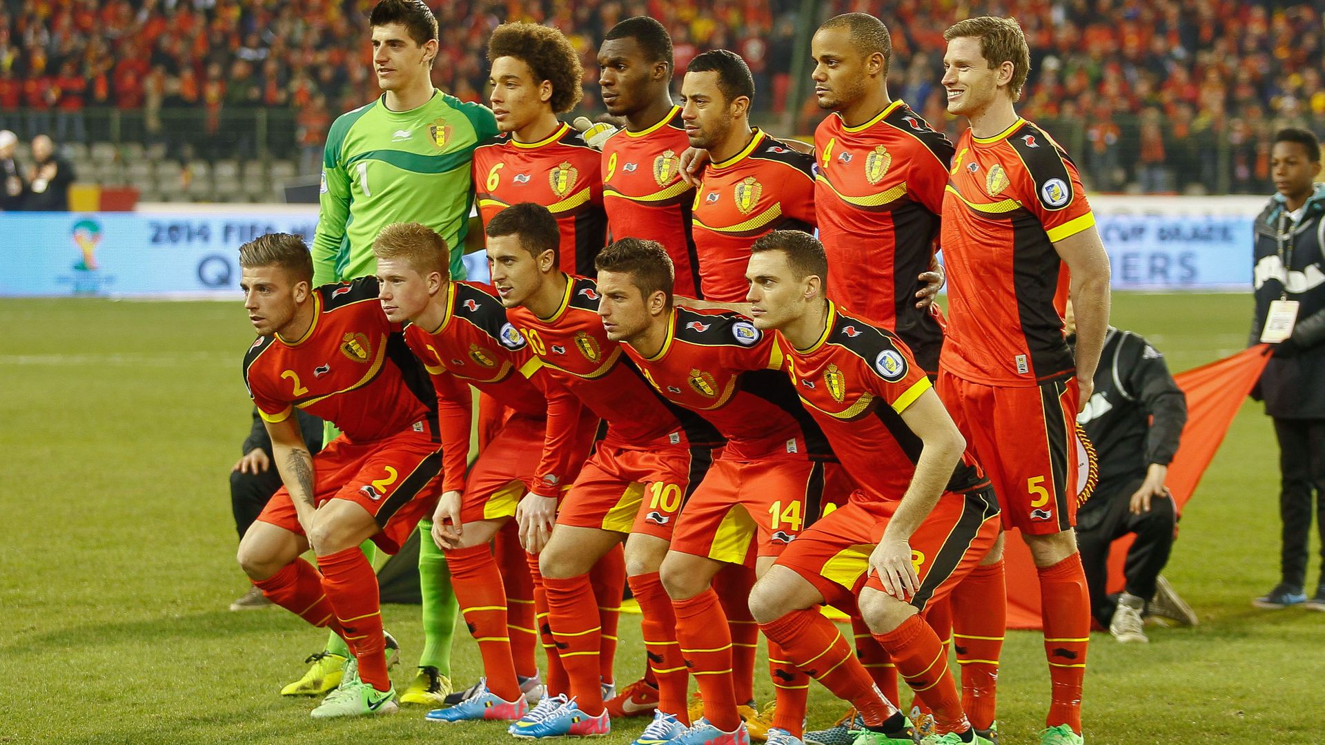 Les Diables Rouges officiellement dans le Top 15 mondial - RTBF Actus