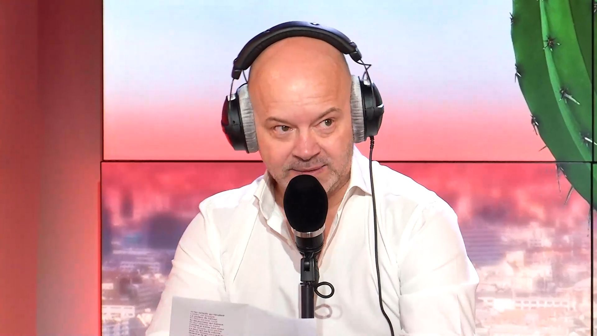 Le Cactus : Jérôme de Warzée encourage les Diables Rouges en chanson ...