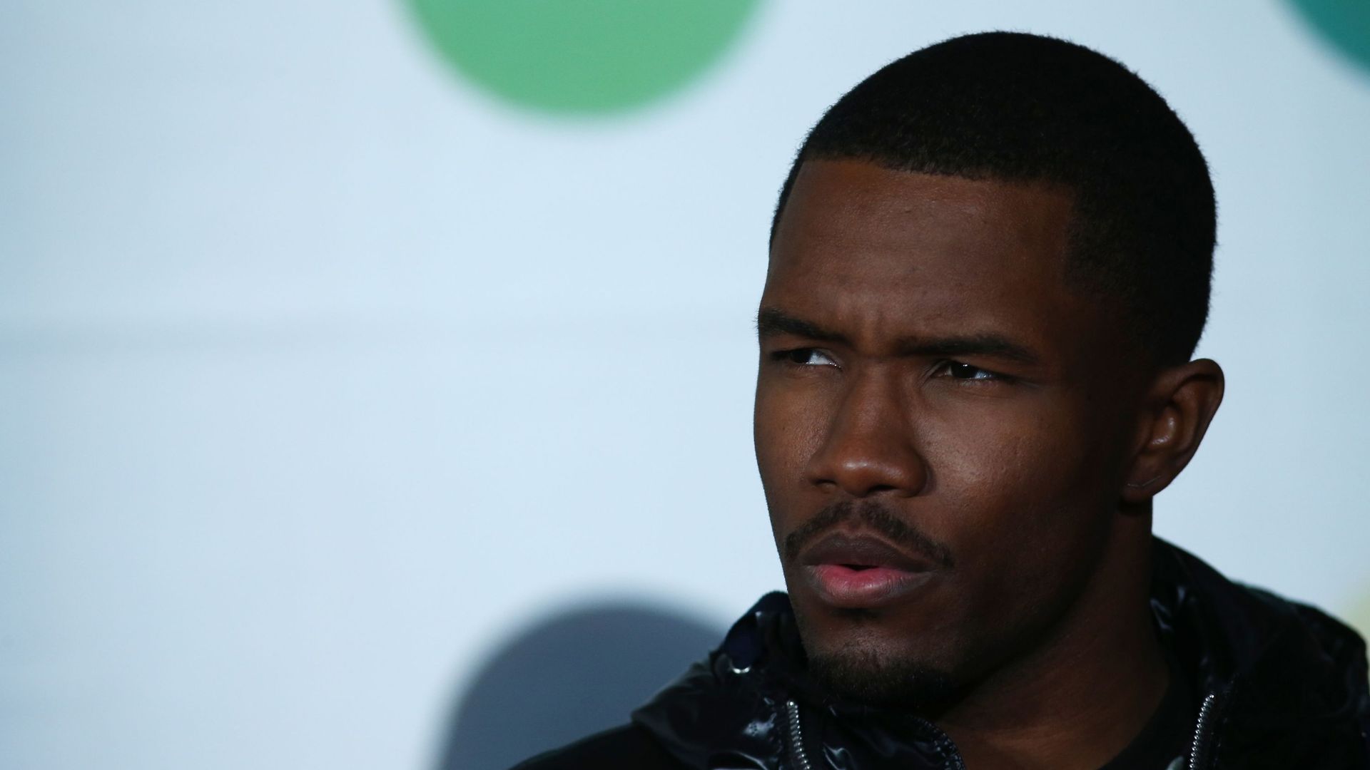 Frank Ocean dévoile deux versions d'un morceau inédit - RTBF Actus