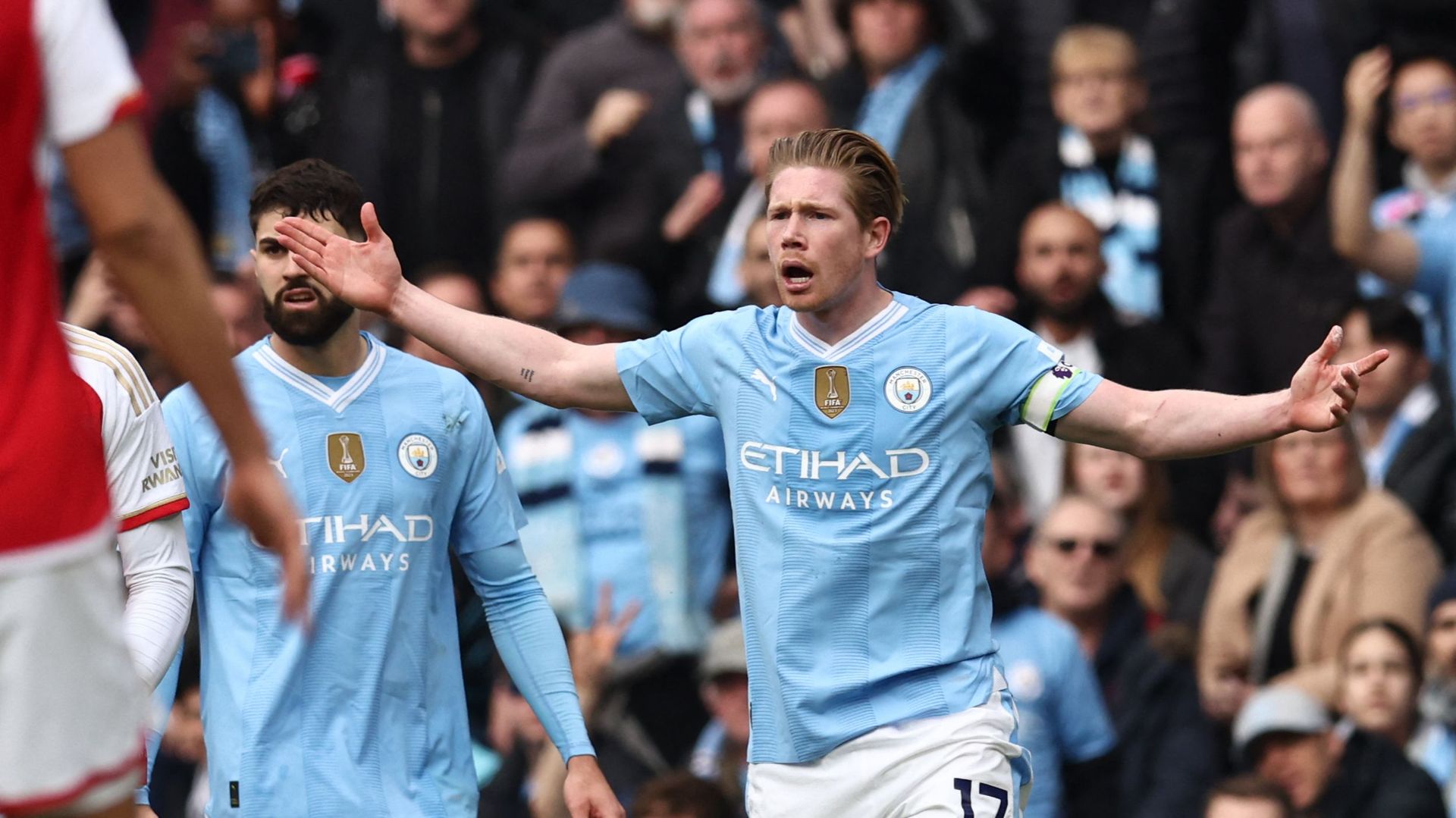 Et à la fin, c’est Liverpool qui sourit : City et Arsenal se ...