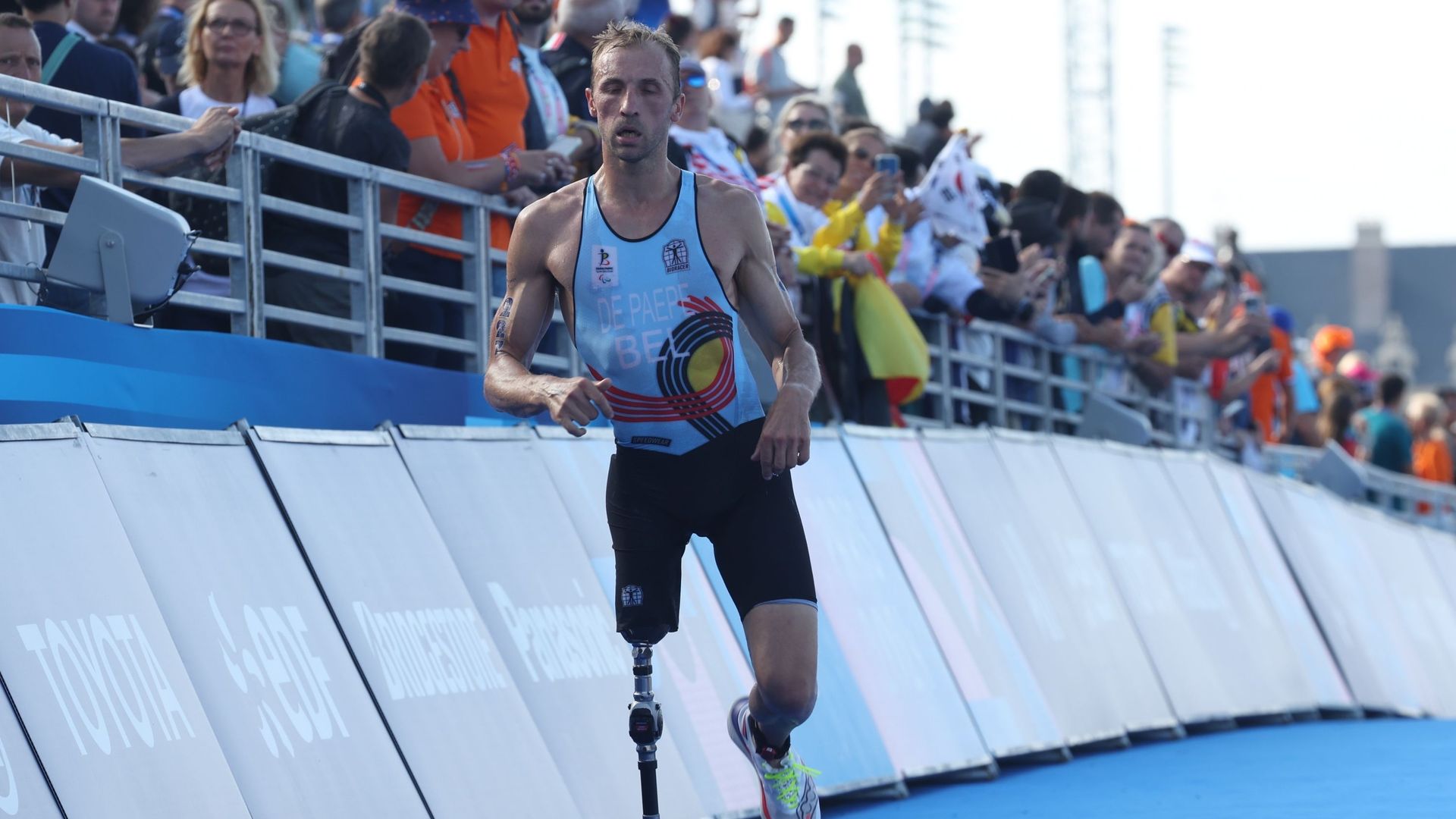 Le Belge Wim De Paepe sacré champion du monde de para-triathlon - RTBF ...