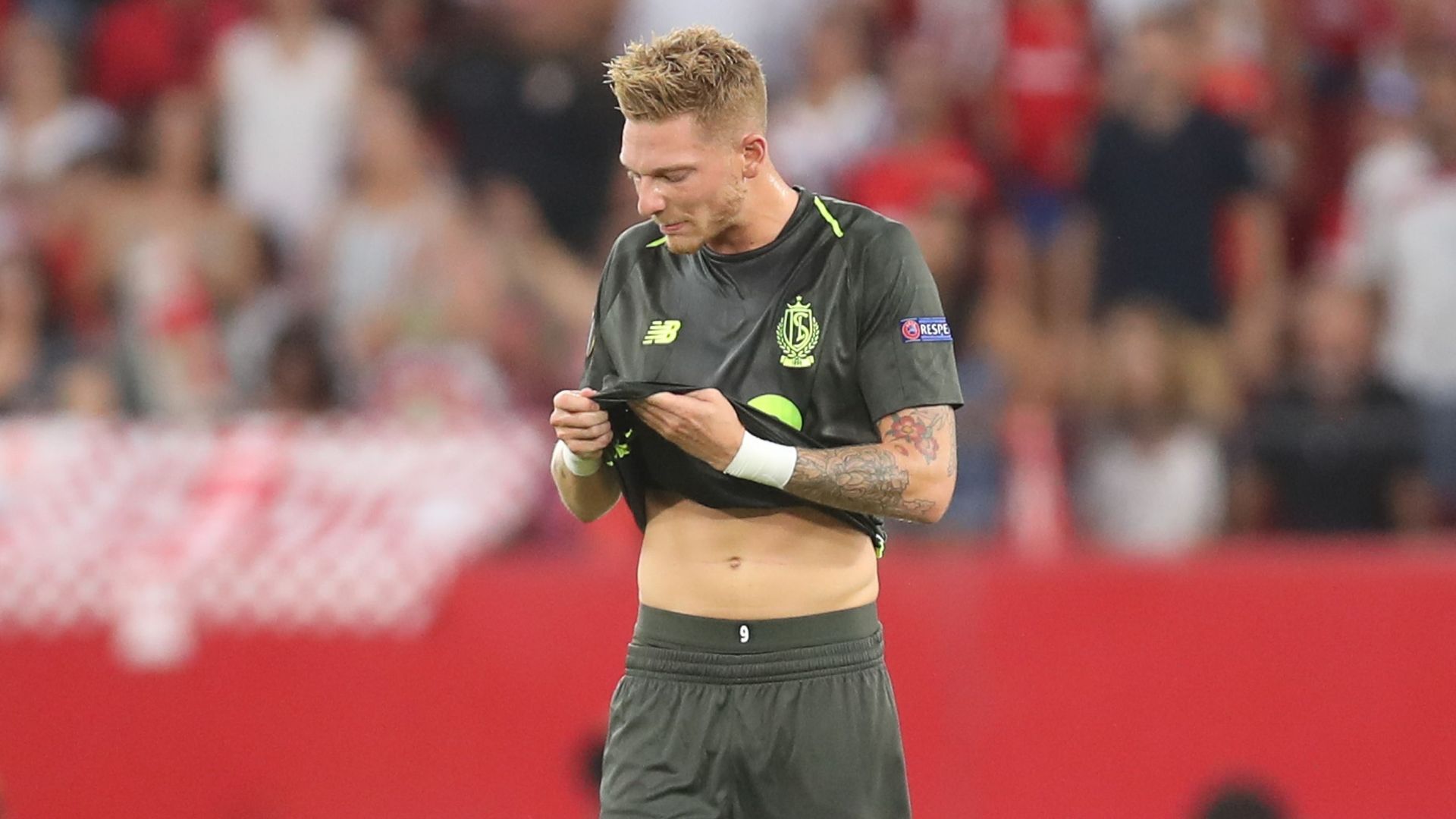 Emond : 'On n'a pas existé en deuxième mi-temps, ils étaient supérieurs ...