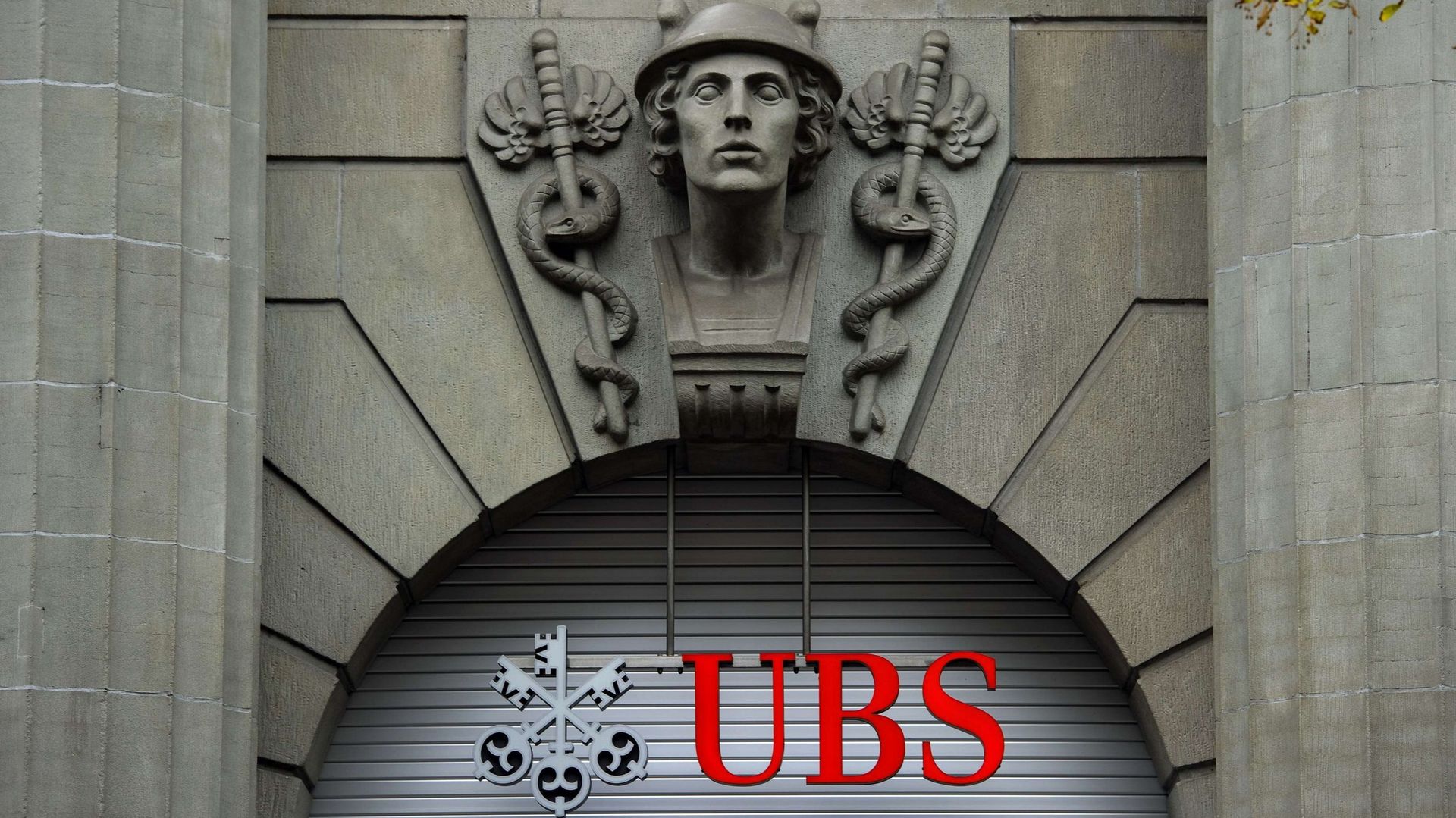 UBS inculpée à Paris pour blanchiment aggravé de fraude fiscale - RTBF ...