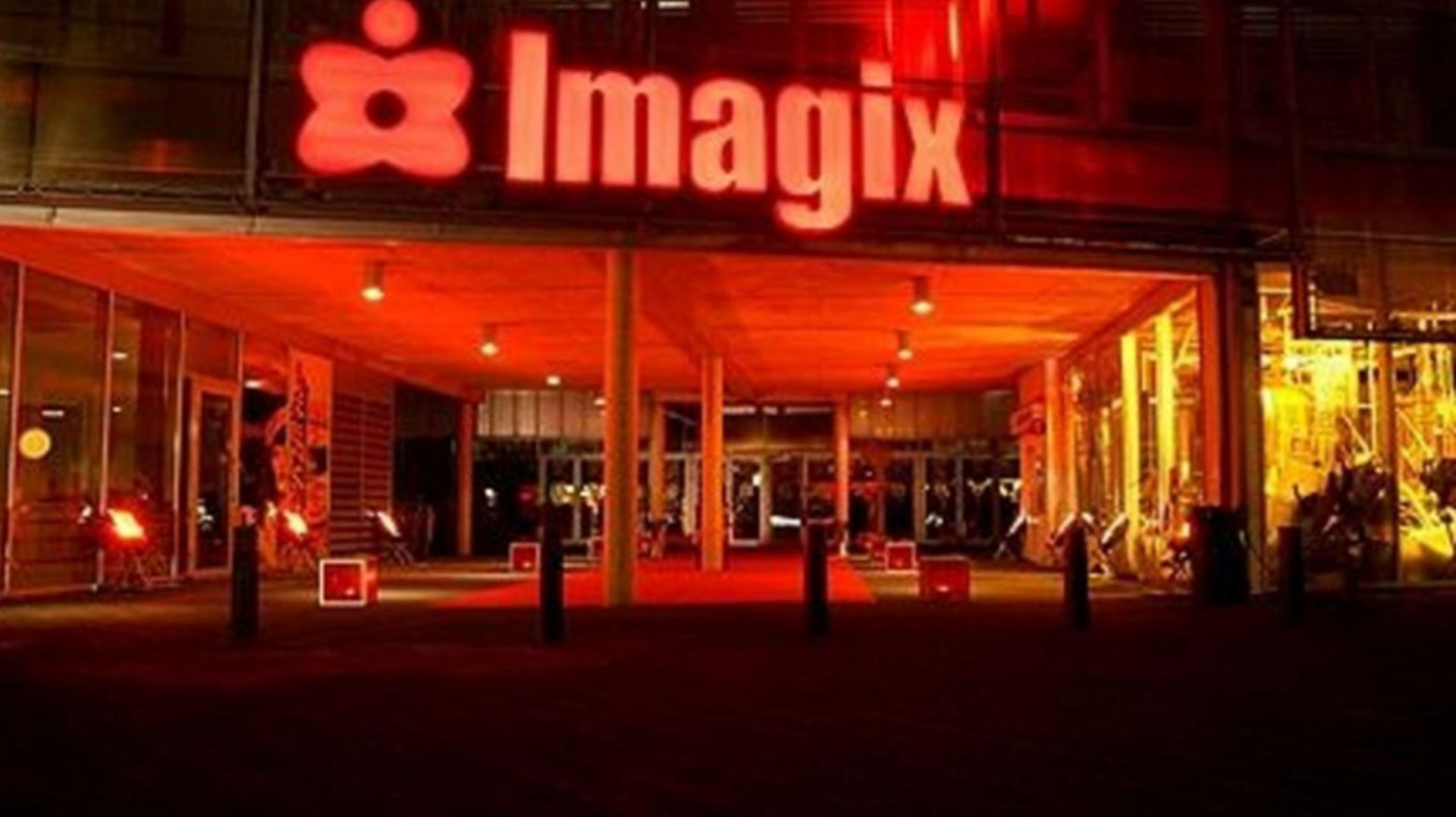 Fausse alerte à la bombe sur le site Imagix à Mons - RTBF Actus